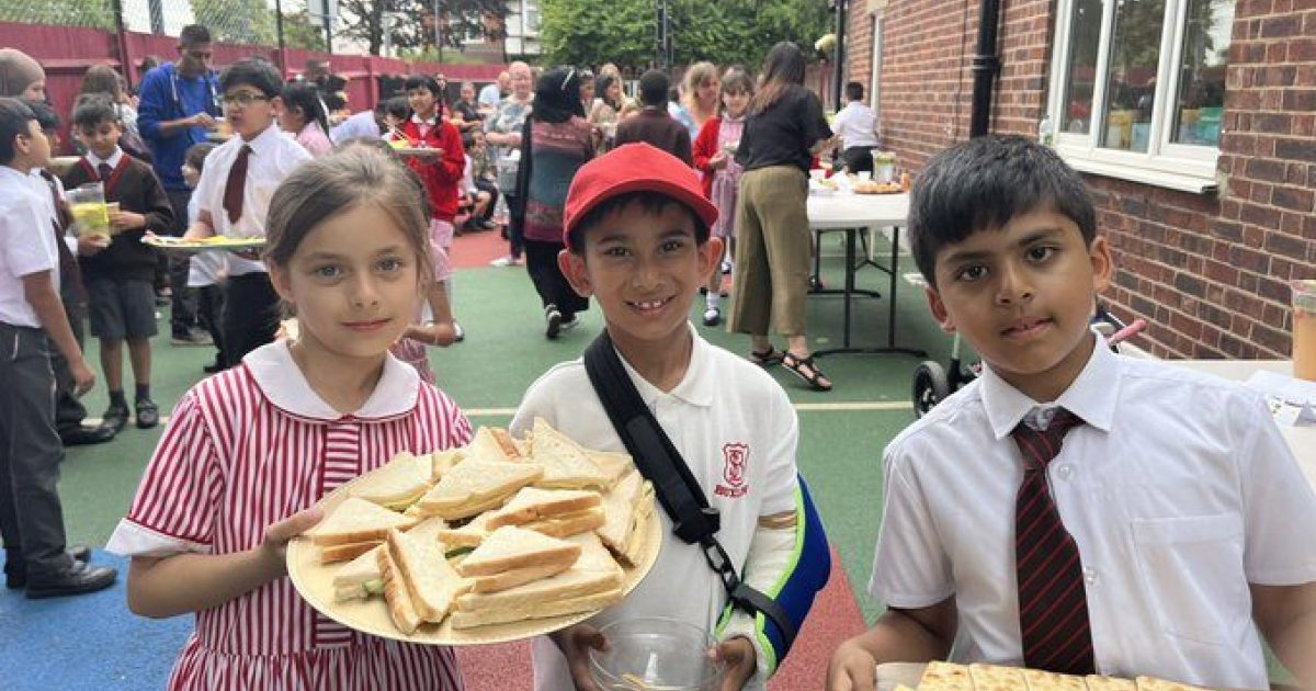 Buxlow School | CIPS week afternoon tea